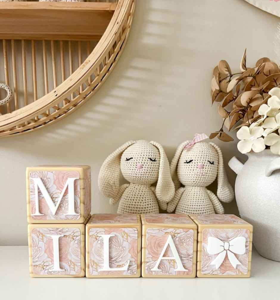 CHARACTER BLOCKS – Little Block Barn